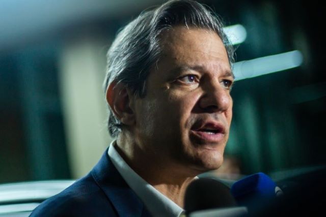 Ministro Fernando Haddad, da Fazenda, testa positivo para covid-19 ...