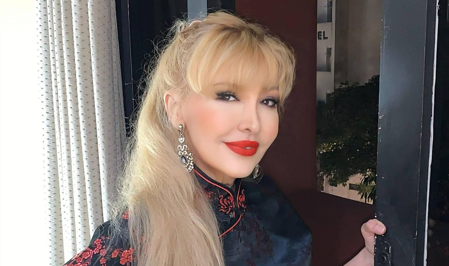 Cantora Sol, sucesso nos anos 1980, morre aos 69 anos - SBT News